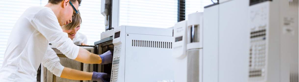 Increase Lab Equipment Sales And Lower Risk - Help Lightning